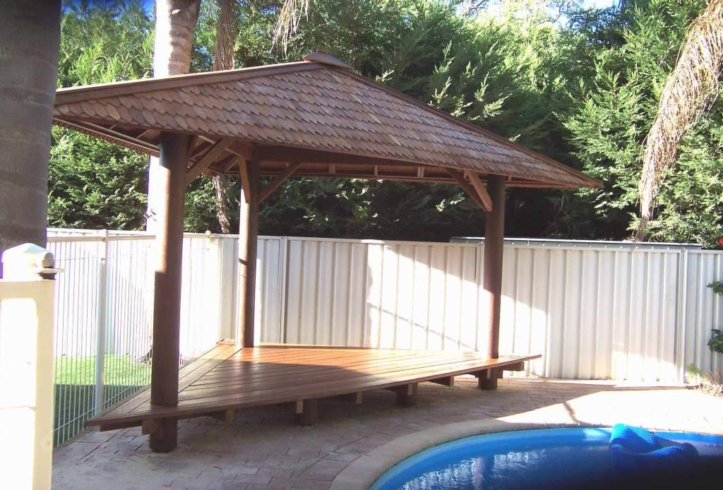 Triangle Gazebo | Inaexport
